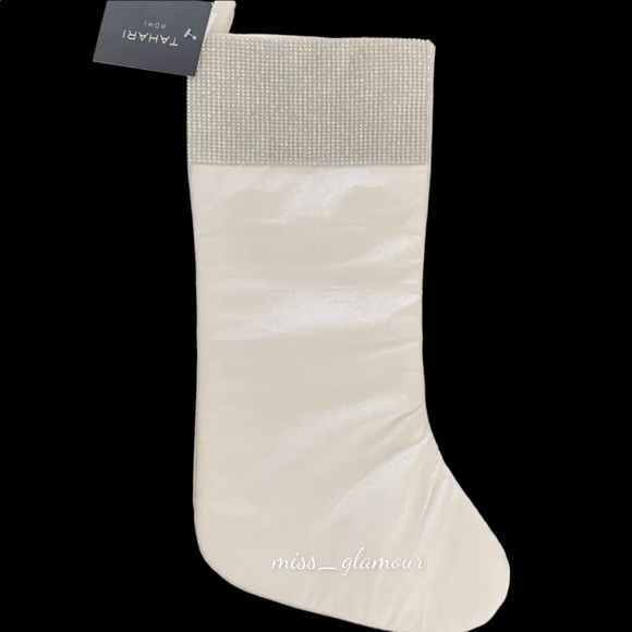 Tahari | Holiday | Nwt Rhinestone Embellished Tahari White Christmas ...